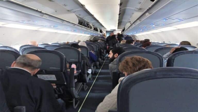 How to Check the Spirit Flight Status? - Complete Analysis and Review