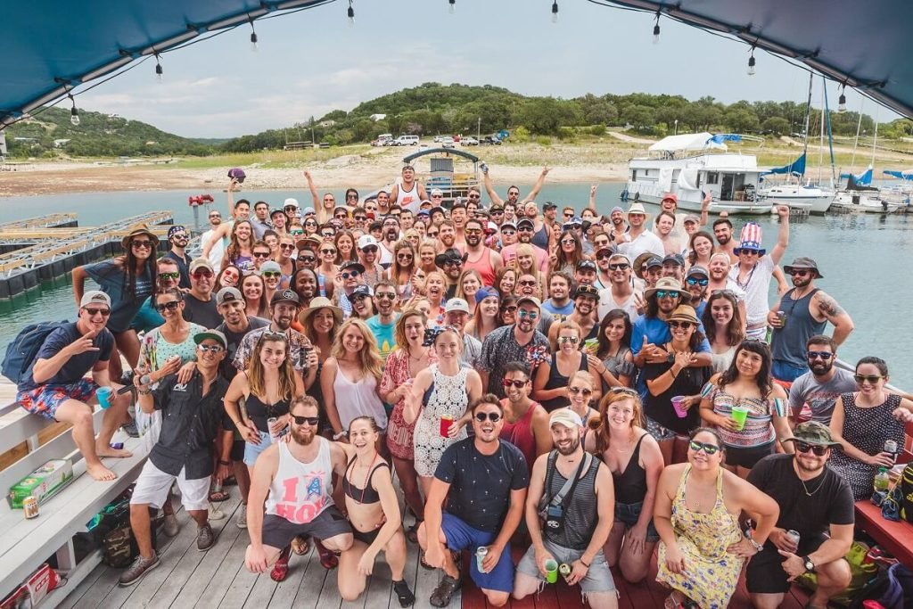 How Do The Best Party Cruises Ensure Your Party is a Success?