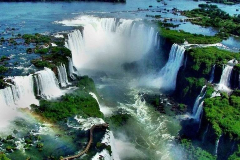 Top 30 Biggest Waterfalls in the World [Longest, Tallest, and Most Volume]