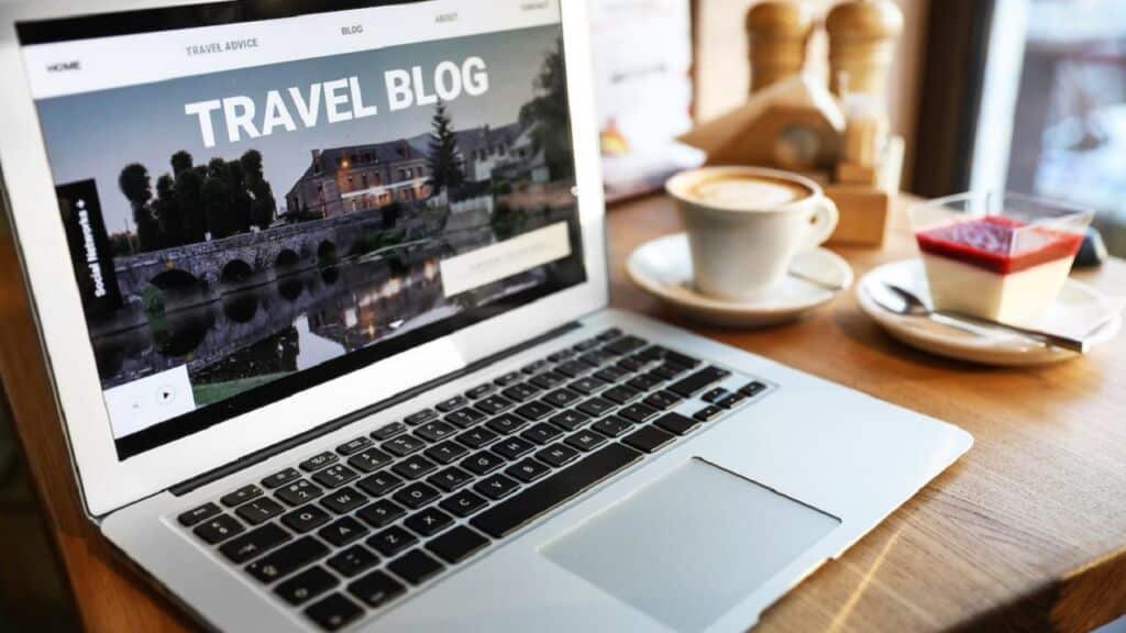 How to Make Your Travel Blog Interesting?